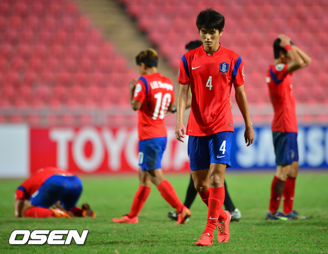 [축구][사진]AFC 챔피언십 U-16 결승전에서 북한을 상대로 패한 한국,'망연자실' | YTN