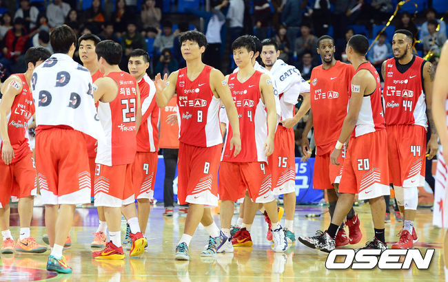 [스포츠종합][사진]SK,'3연승 달렸다' | YTN