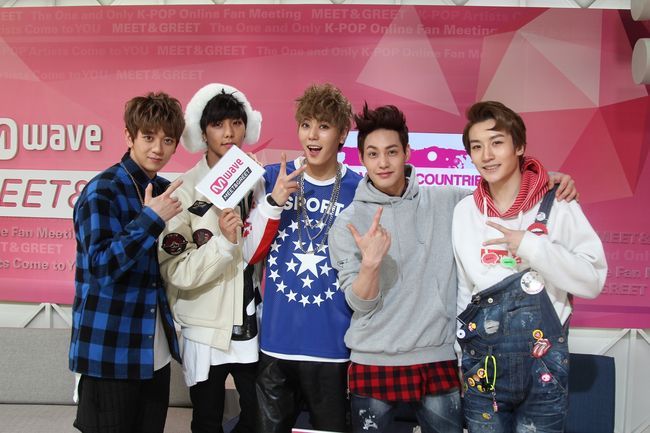[음악]JJCC, ‘밋앤그린’ 팬미팅 현장 공개..섹시댄스부터 요리까지 | YTN