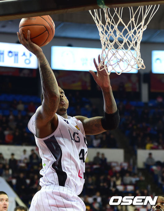 [스포츠종합]제퍼슨, KBL 1월의 선수 선정...통산 2번째 | YTN