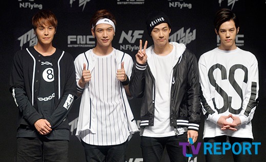 [음악]엔플라잉, FT아일랜드-씨엔블루 잇는 ‘FNC 자신감’ 출격(종합) | YTN