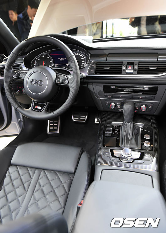 [자동차][사진]뉴 아우디 A6-A7출시,'아우디 A6의 실내디스플레이' | YTN