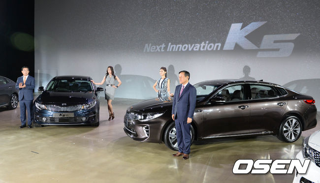 [자동차]"경쟁자 없다"던 신형 'K5', 콕 집으니 '파사트'…다른 경쟁 모델은? | YTN