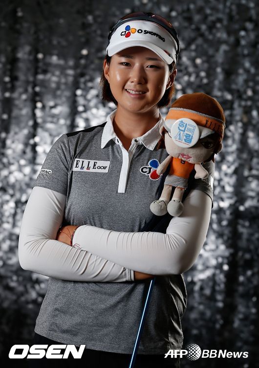 [스포츠종합]이일희 백규정 5언더파 공동 6위, 마이어 LPGA 클래식 1R | YTN