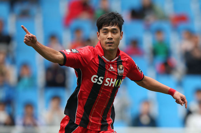 [축구]박주영, K리그 클래식 24R MVP 선정 | YTN