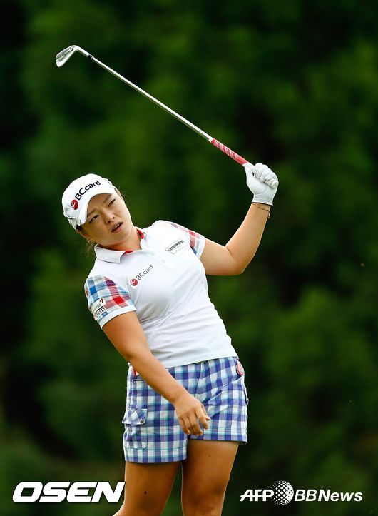 [스포츠종합]브룩 헨더슨 ‘샛별’ 탄생 예고...장하나 5위, LPGA 캠비아 포틀랜드 3R | YTN