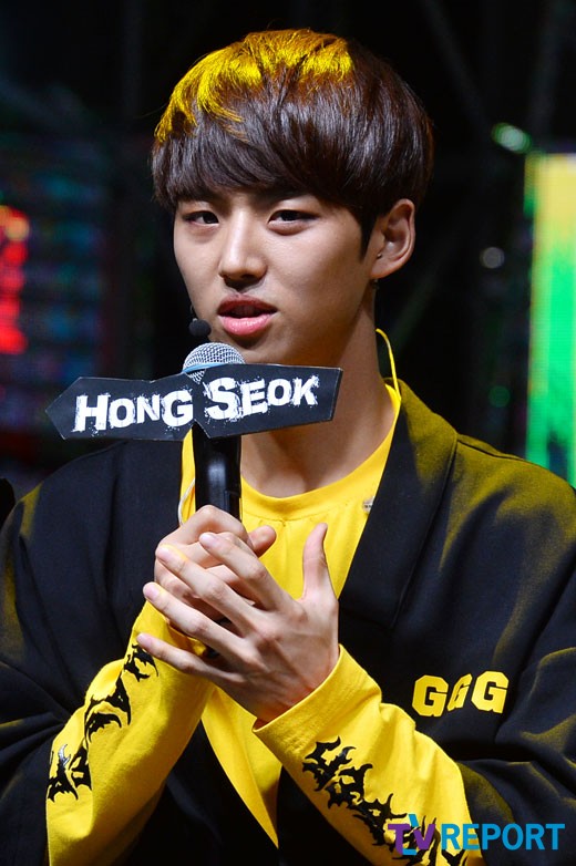 [음악]펜타곤 홍석 "YG 나온 이유? 다음 차례 기다리기엔 덜컥 겁나" | YTN