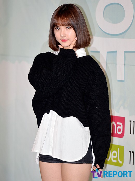 [방송][T포토-Lab] 여자친구 은하 '뭘해도 깜찍해~ 앙증맞은 애교 요정' | YTN