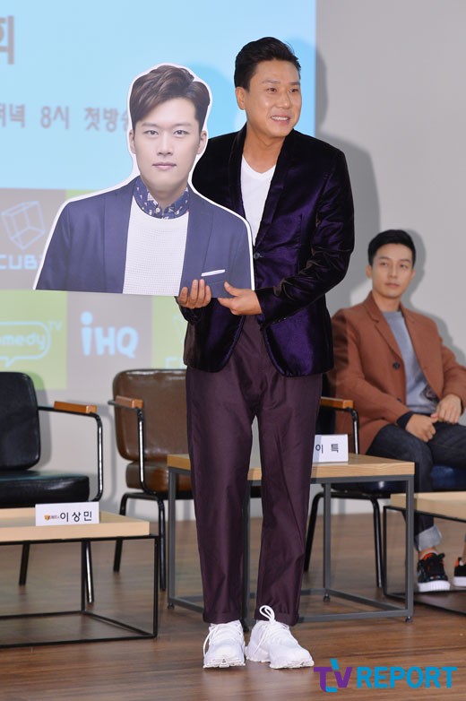 [방송][T포토] 이상민 "일중씨와 같은 팀이에요" | YTN