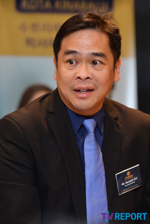 [방송][T포토] 질문에 답하는 케네스 고이 디렉터 | YTN