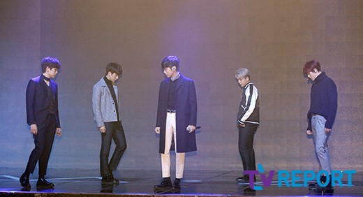 [음악][T포토] B1A4 '겨울, 떨리게 만드는 남자들' | YTN