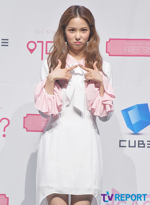 [방송][T포토] CLC 최유진 '애교가 흘러넘쳐~' | YTN