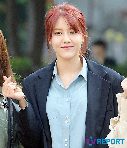 [방송][T포토] AOA 혜정 '수수한 메이크업' | YTN