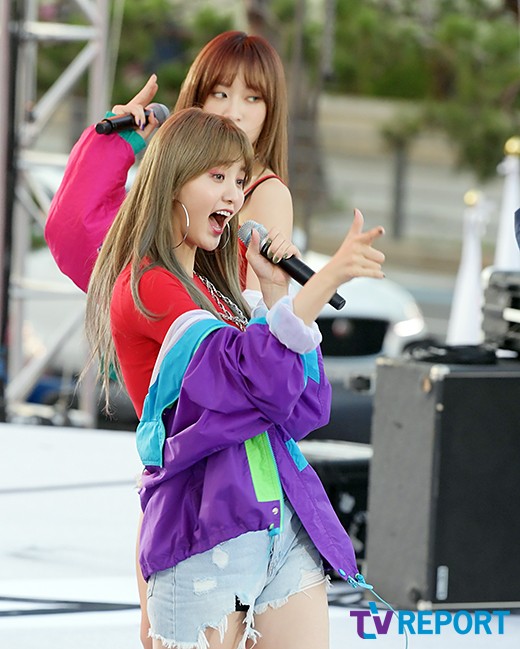 [방송][T포토] EXID 정화 '빵야빵야!' | YTN