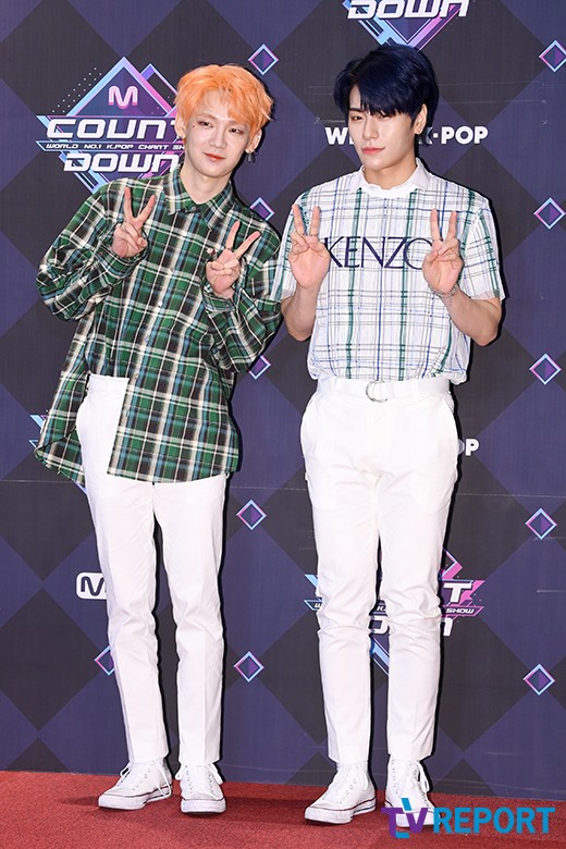 [방송][T포토] JBJ95 '귀엽게' | YTN