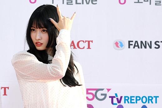 [방송][T포토] 모모 '거부할 수 없는 매력' | YTN