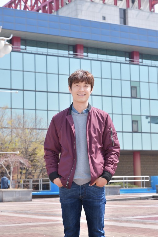 [방송]유일용 PD, KBS→MBN 이적 후 첫 프로 '자연스럽게' 론칭…시골마을 정착기[공식] | YTN