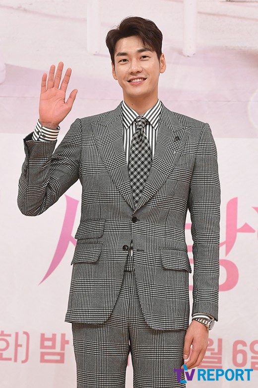 [방송]‘초면에사랑합니다’ 김영광 “여배우 복, 내가 생각해도 감사할 정도” | YTN