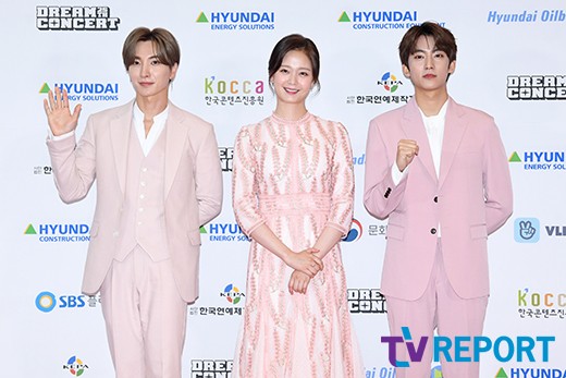 [방송][T포토] 이특-전소민-공찬 '매력 만점 3MC' | YTN