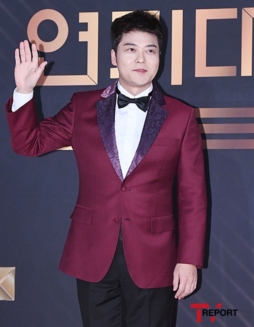 [방송][T포토] 전현무 '2019 KBS 연기대상 MC' | YTN