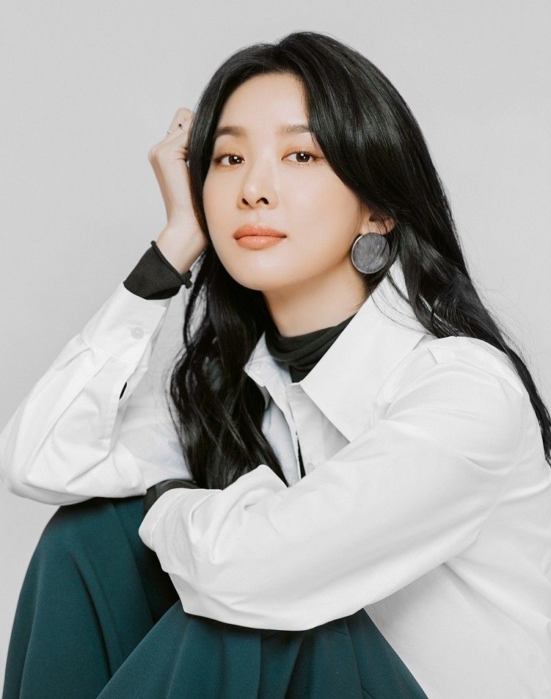 [방송]이청아, EBS 라디오 '뮤지엄 에이로그' DJ 발탁 [공식] | YTN