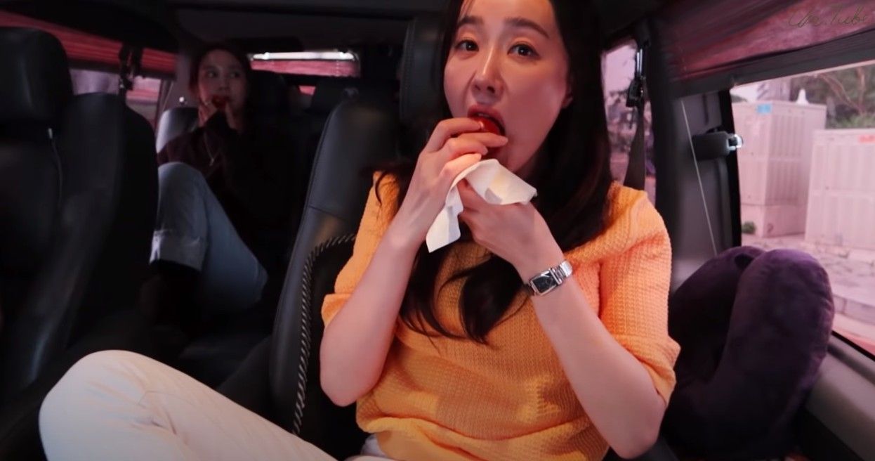 [방송]"차에서 사는 아줌마"…엄지원, '세컨 하우스' 공개 | YTN