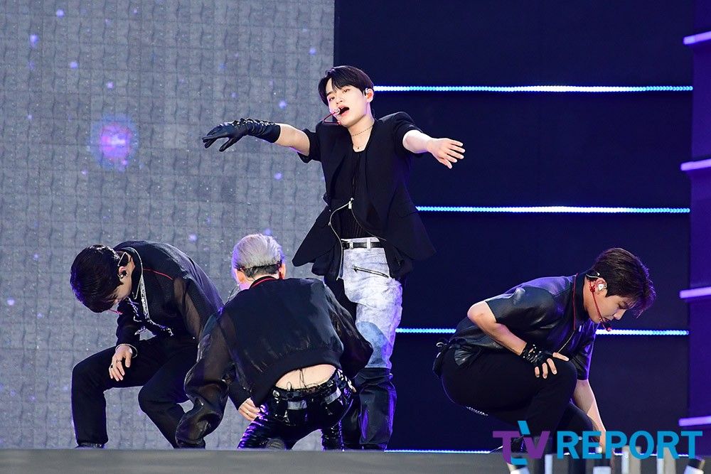 [방송][T포토] AB6IX '박력 넘치게' | YTN