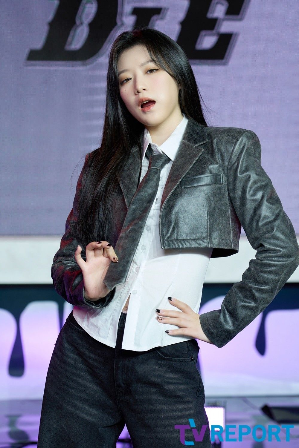 [방송][T포토] 슈화 '분위기로 남심저격' | YTN