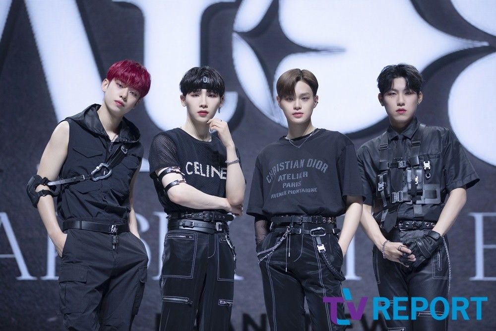 [방송][T포토] AB6IX '4인4색 매력 발산' | YTN