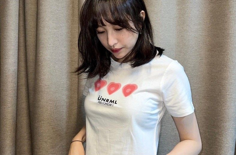 [방송]하니 10살 연상 양재웅과 열애인정 후 첫 근황 가슴에 하트가[리포트 컷] Ytn