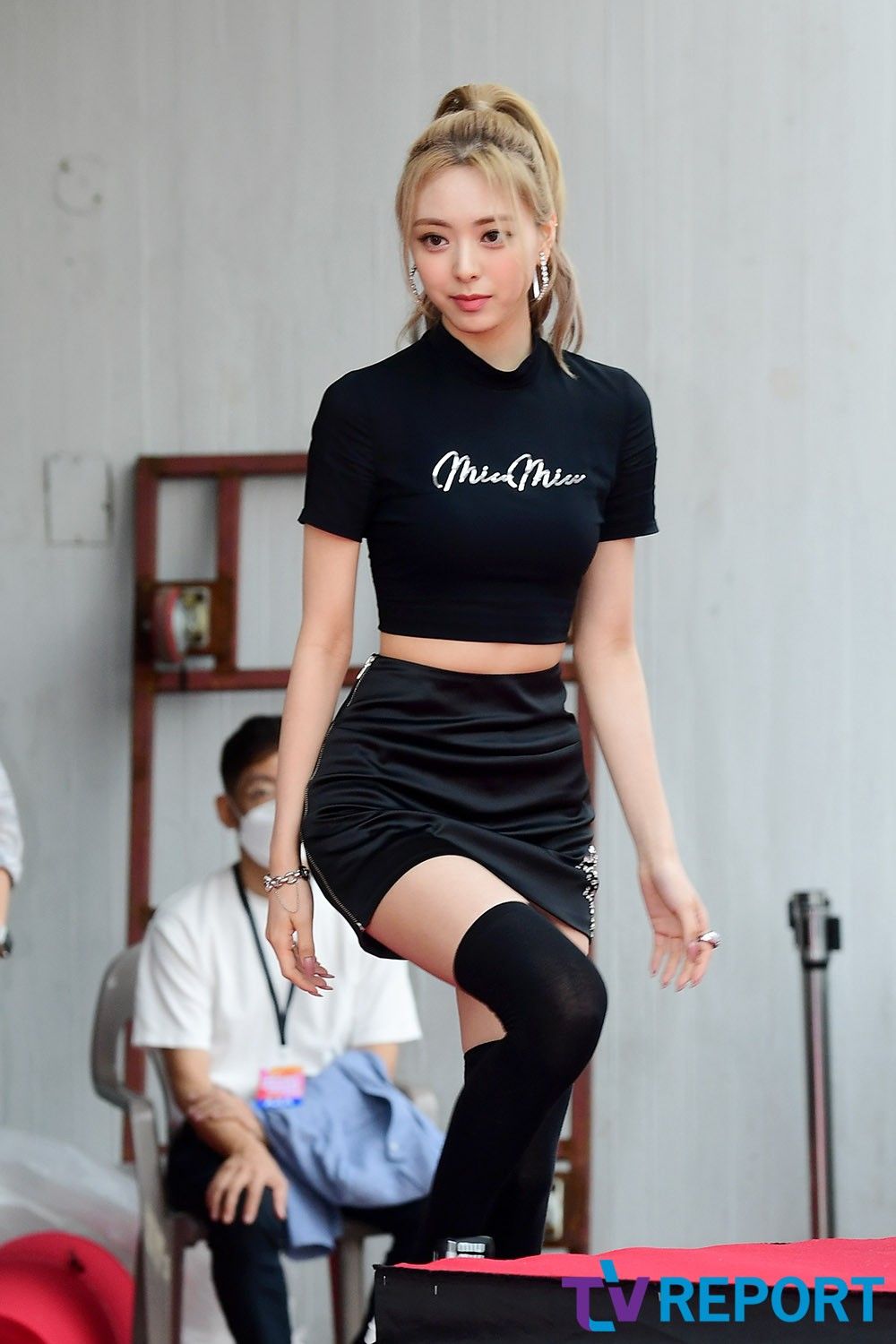 [방송][T포토] 유나 '빠져드는 등장' | YTN