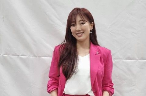 [방송]‘두데’ 이보람 “WSG워너비 활동 후 어린 친구들이 알아봐줘" | YTN