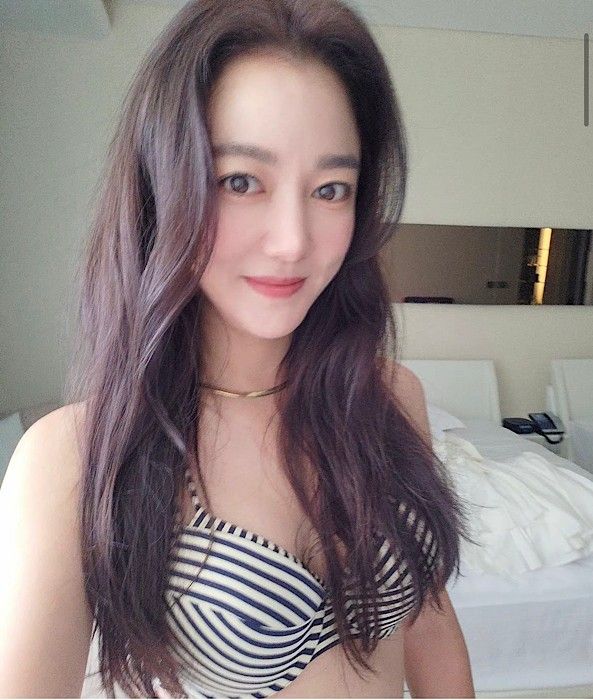 [방송]이소연, 8kg 감량하더니.. 비키니 몸매 자랑[리포트:컷] | YTN