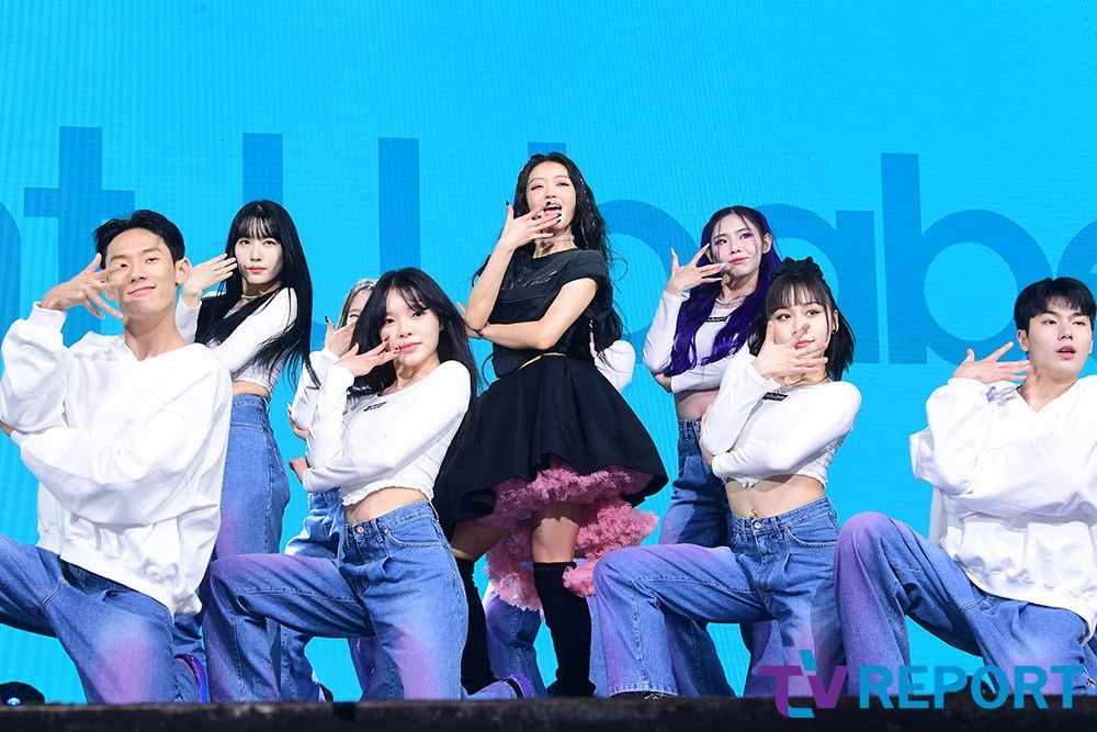 [방송][T포토] 유아 '두번째 솔로 컴백' | YTN