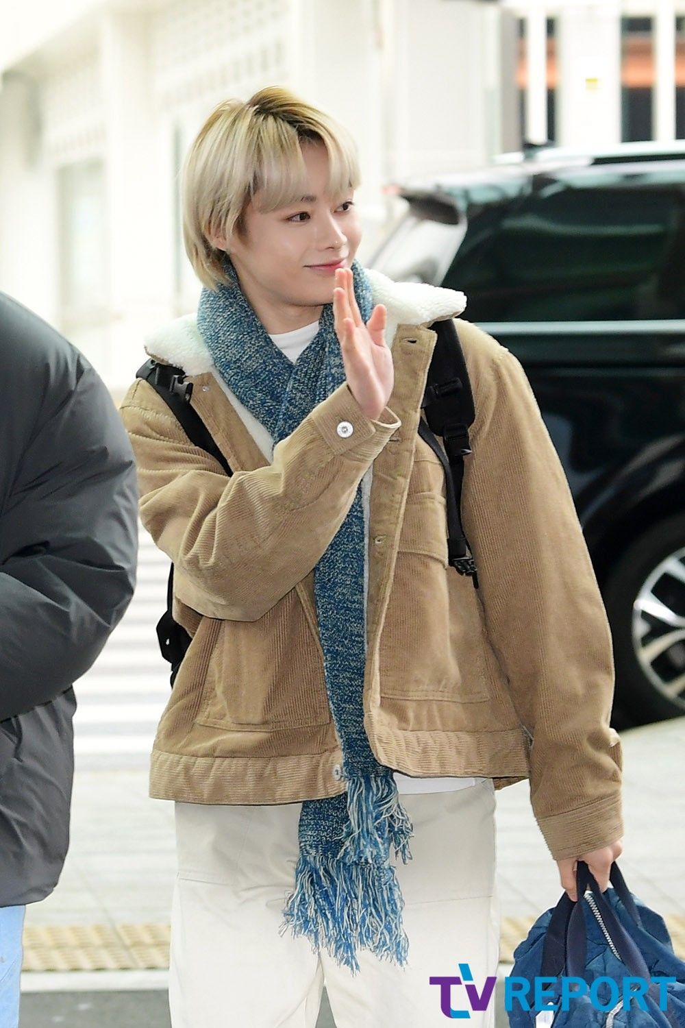 [방송][T포토] 한빈 '여심 정조준' | YTN