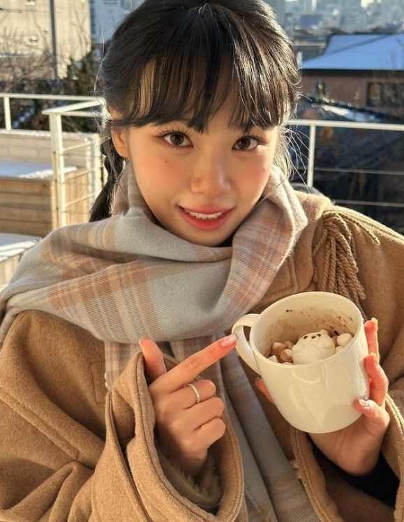 [방송]르세라핌 김채원, 이렇게 깜찍한데 어떻게 안 반해 | YTN