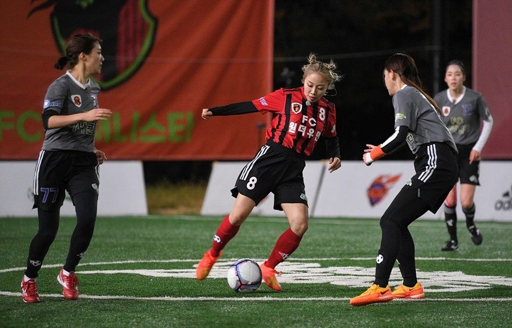 [방송]FC원더우먼vsFC아나콘다...'골때녀'서 한팀 무조건 방출 된다 | YTN