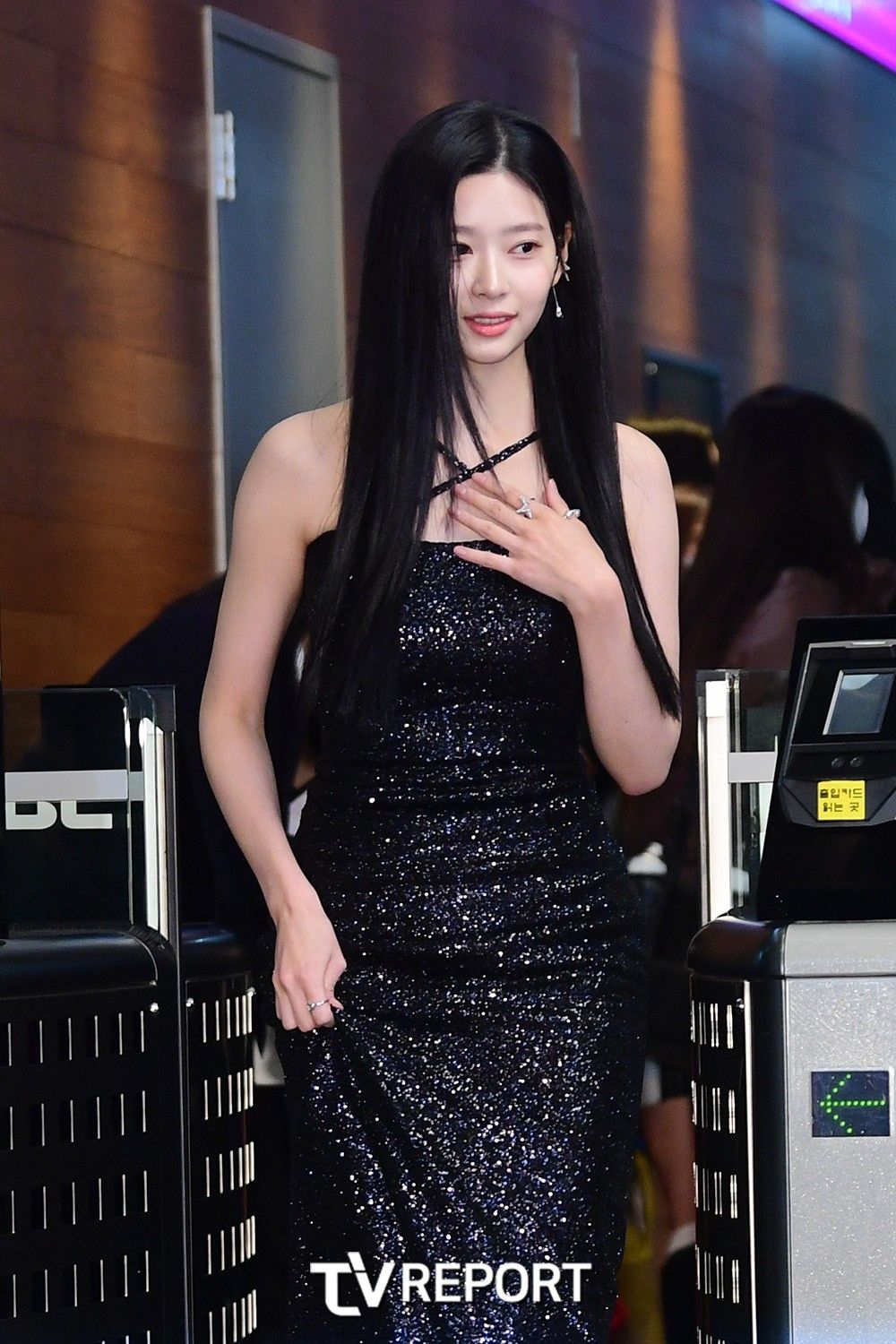 [방송][T포토] 김민주 '미모의 세자빈' | YTN