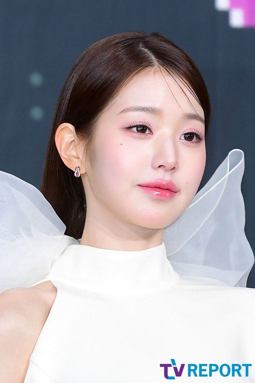 [방송][T포토] 장원영 '예쁨이 묻어나' | YTN