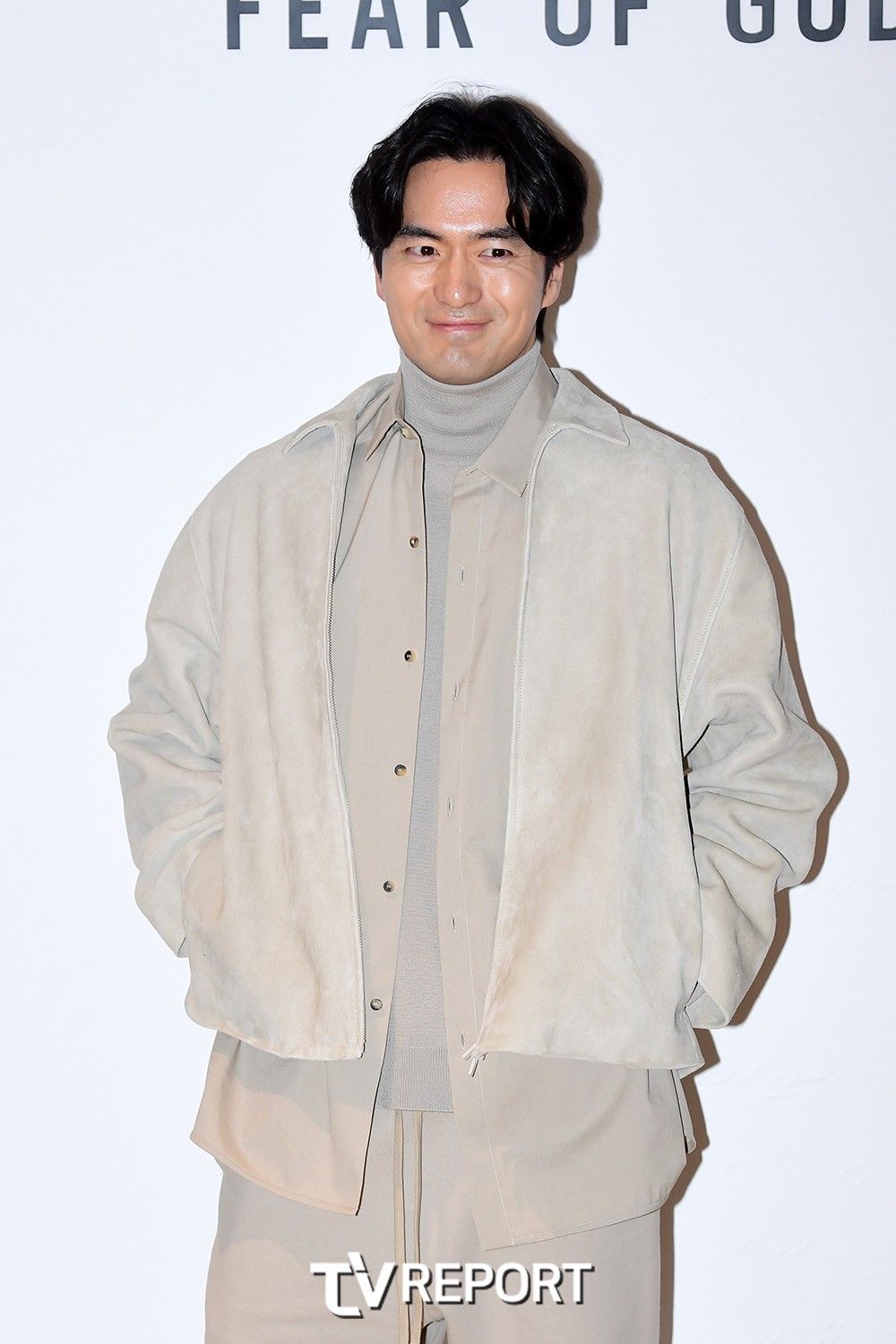 [방송][T포토] 이진욱 '여유있게' | YTN